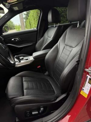 Sarkans BMW 330 2021 Viļņa, ar dzinēja tilpumu 2.00 L un nobraukumu 58 tūkst. km par 23450 €, foto 18 vietnē AUTOMOTO.COM.LV