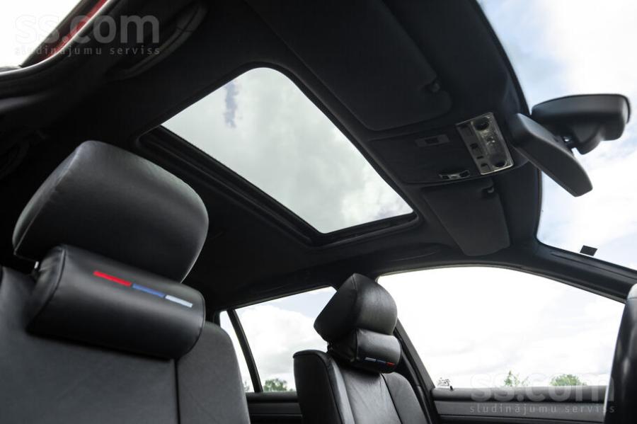 Sarkans BMW 330 2004 Tukums, ar dzinēja tilpumu 3.00 L un nobraukumu 362 tūkst. km par 4990 €, foto 18 vietnē AUTOMOTO.COM.LV