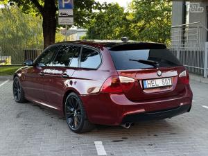 Red BMW 330 2007 in Vilnius, with an engine capacity of 3.00 L and mileage of 367 thousand km for 4000 €, photo 4 on AUTOMOTO.COM.LV