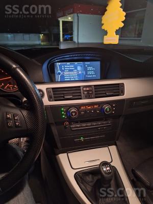 Sarkans BMW 330 2011 Liepāja, ar dzinēja tilpumu 3.00 L un nobraukumu 325 tūkst. km par 6500 €, foto 10 vietnē AUTOMOTO.COM.LV