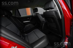 Red BMW 330 2011 in Jelgava, with an engine capacity of 3.00 L and mileage of 0 thousand km for 5500 €, photo 9 on AUTOMOTO.COM.LV