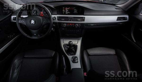 Red BMW 330 2011 in Jelgava, with an engine capacity of 3.00 L and mileage of 0 thousand km for 5500 €, photo 11 on AUTOMOTO.COM.LV