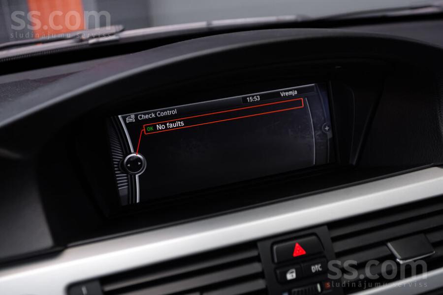 Red BMW 330 2011 in Jelgava, with an engine capacity of 3.00 L and mileage of 0 thousand km for 5500 €, photo 25 on AUTOMOTO.COM.LV
