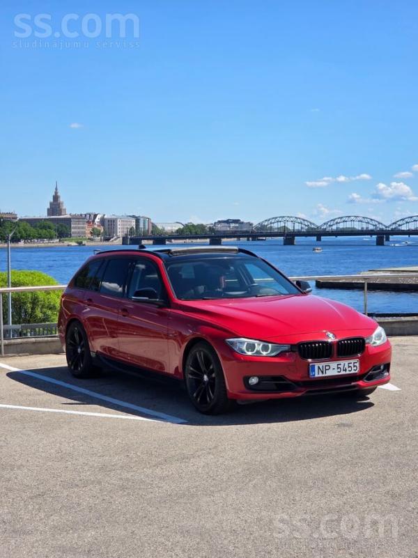 Red BMW 330 2014 in Riga, with an engine capacity of 3.00 L and mileage of 214 thousand km for 12000 €, photo 8 on AUTOMOTO.COM.LV