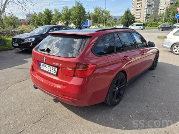 Red BMW 330 2014 in Riga, with an engine capacity of 3.00 L and mileage of 214 thousand km for 12490 €, photo 9 on AUTOMOTO.COM.LV