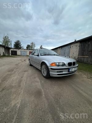 BMW 330 2000 in Gulbene, with an engine capacity of 3.00 L and mileage of 250 thousand km for 2700 €, photo 8 on AUTOMOTO.COM.LV
