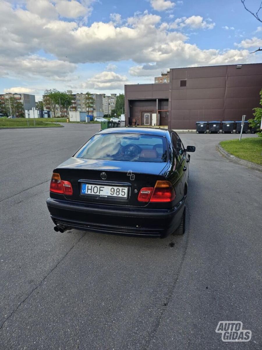 BMW 330 2000 in Kaunas, with an engine capacity of 3.00 L and mileage of 391 thousand km for 3500 €, photo 4 on AUTOMOTO.COM.LV