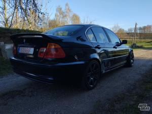 BMW 330 2000 in Marijampole, with an engine capacity of 3.00 L and mileage of 250 thousand km for 4150 €, photo 4 on AUTOMOTO.COM.LV