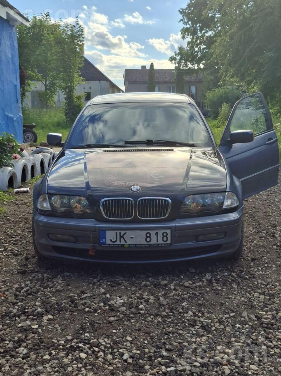 BMW 330 2001 Daugavpils, ar dzinēja tilpumu 3.00 L un nobraukumu 442 tūkst. km par 1750 €, foto 1 vietnē AUTOMOTO.COM.LV