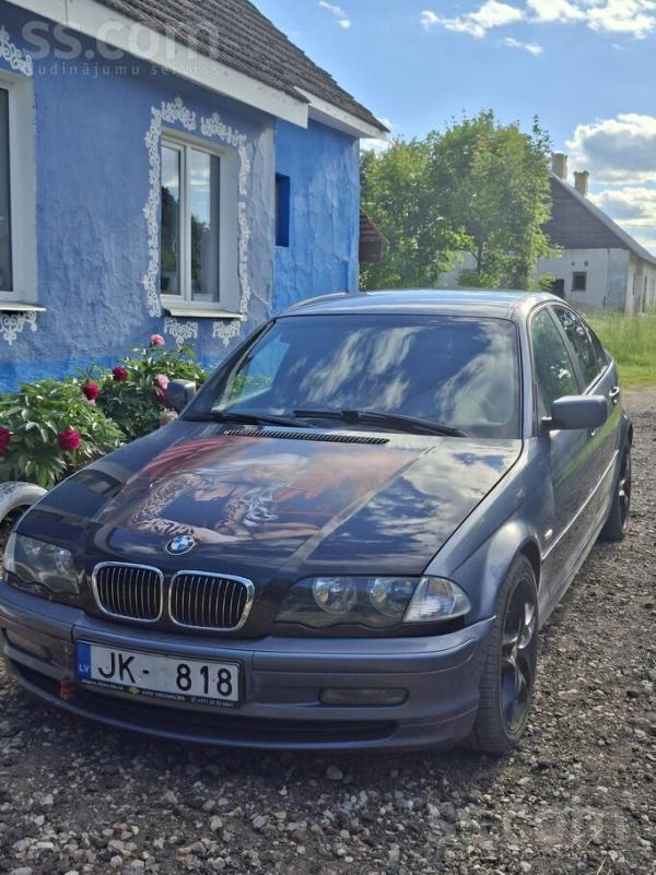 BMW 330 2001 Daugavpils, ar dzinēja tilpumu 3.00 L un nobraukumu 442 tūkst. km par 1750 €, foto 3 vietnē AUTOMOTO.COM.LV