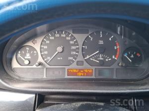 BMW 330 2001 Daugavpils, ar dzinēja tilpumu 3.00 L un nobraukumu 442 tūkst. km par 1750 €, foto 10 vietnē AUTOMOTO.COM.LV