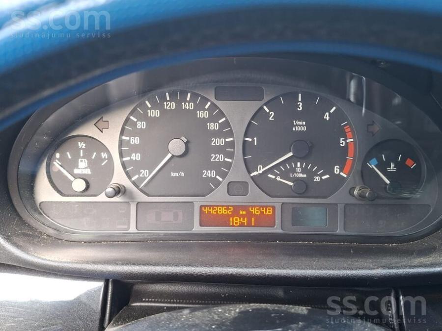 BMW 330 2001 Daugavpils, ar dzinēja tilpumu 3.00 L un nobraukumu 442 tūkst. km par 1750 €, foto 10 vietnē AUTOMOTO.COM.LV