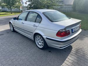 BMW 330 2001 Kerdla, ar dzinēja tilpumu 3.00 L un nobraukumu 422 tūkst. km par 2300 €, foto 5 vietnē AUTOMOTO.COM.LV