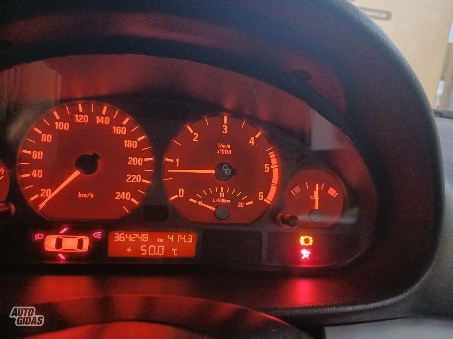 BMW 330 2003 in Kaunas, with an engine capacity of 3.00 L and mileage of 360 thousand km for 1990 €, photo 9 on AUTOMOTO.COM.LV