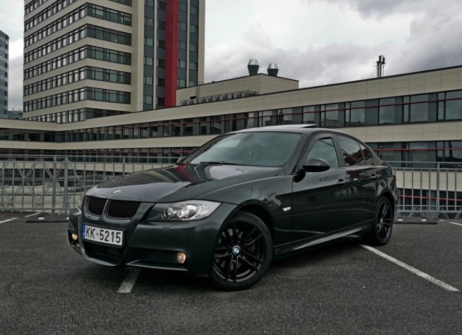 BMW 330 2005 in Riga, with an engine capacity of 3.00 L and mileage of 359 thousand km for 7590 €, photo 13 on AUTOMOTO.COM.LV