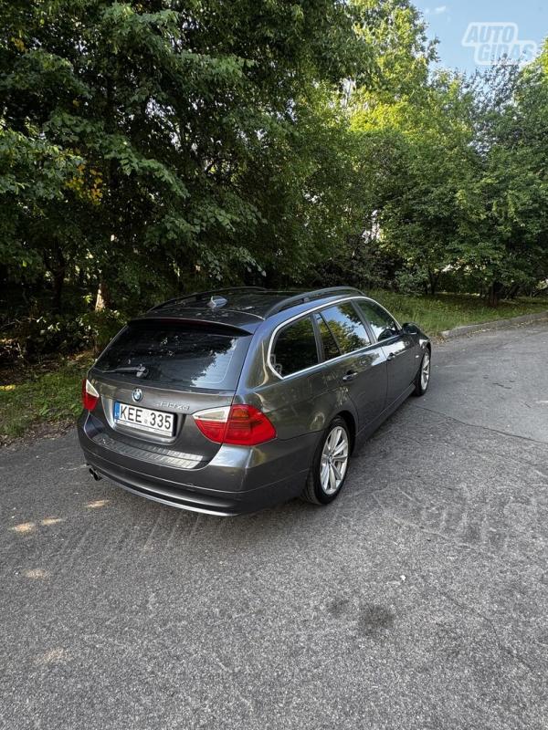 BMW 330 2005 Šauļi, ar dzinēja tilpumu 3.00 L un nobraukumu 301 tūkst. km par 2950 €, foto 6 vietnē AUTOMOTO.COM.LV