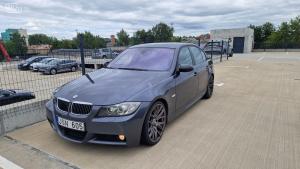 BMW 330 2005 in Vilnius, with an engine capacity of 3.00 L and mileage of 359 thousand km for 5000 €, photo  on AUTOMOTO.COM.LV