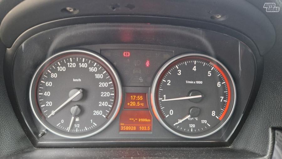BMW 330 2005 in Vilnius, with an engine capacity of 3.00 L and mileage of 359 thousand km for 5000 €, photo 10 on AUTOMOTO.COM.LV