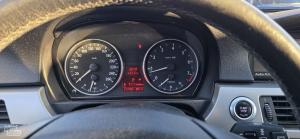 BMW 330 2005 in Panevezys, with an engine capacity of 3.00 L and mileage of 318 thousand km for 5500 €, photo 17 on AUTOMOTO.COM.LV
