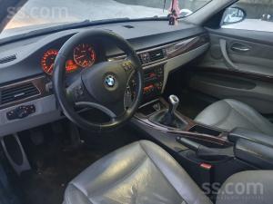 BMW 330 2006 in Riga, with an engine capacity of 3.00 L and mileage of 394 thousand km for 2250 €, photo 5 on AUTOMOTO.COM.LV