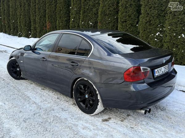 BMW 330 2006 Kauņa, ar dzinēja tilpumu 3.00 L un nobraukumu 375 tūkst. km par 3150 €, foto 2 vietnē AUTOMOTO.COM.LV