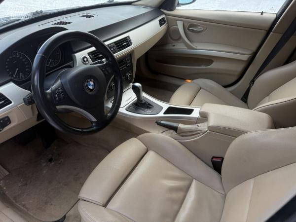 BMW 330 2006 Kauņa, ar dzinēja tilpumu 3.00 L un nobraukumu 375 tūkst. km par 3150 €, foto 9 vietnē AUTOMOTO.COM.LV