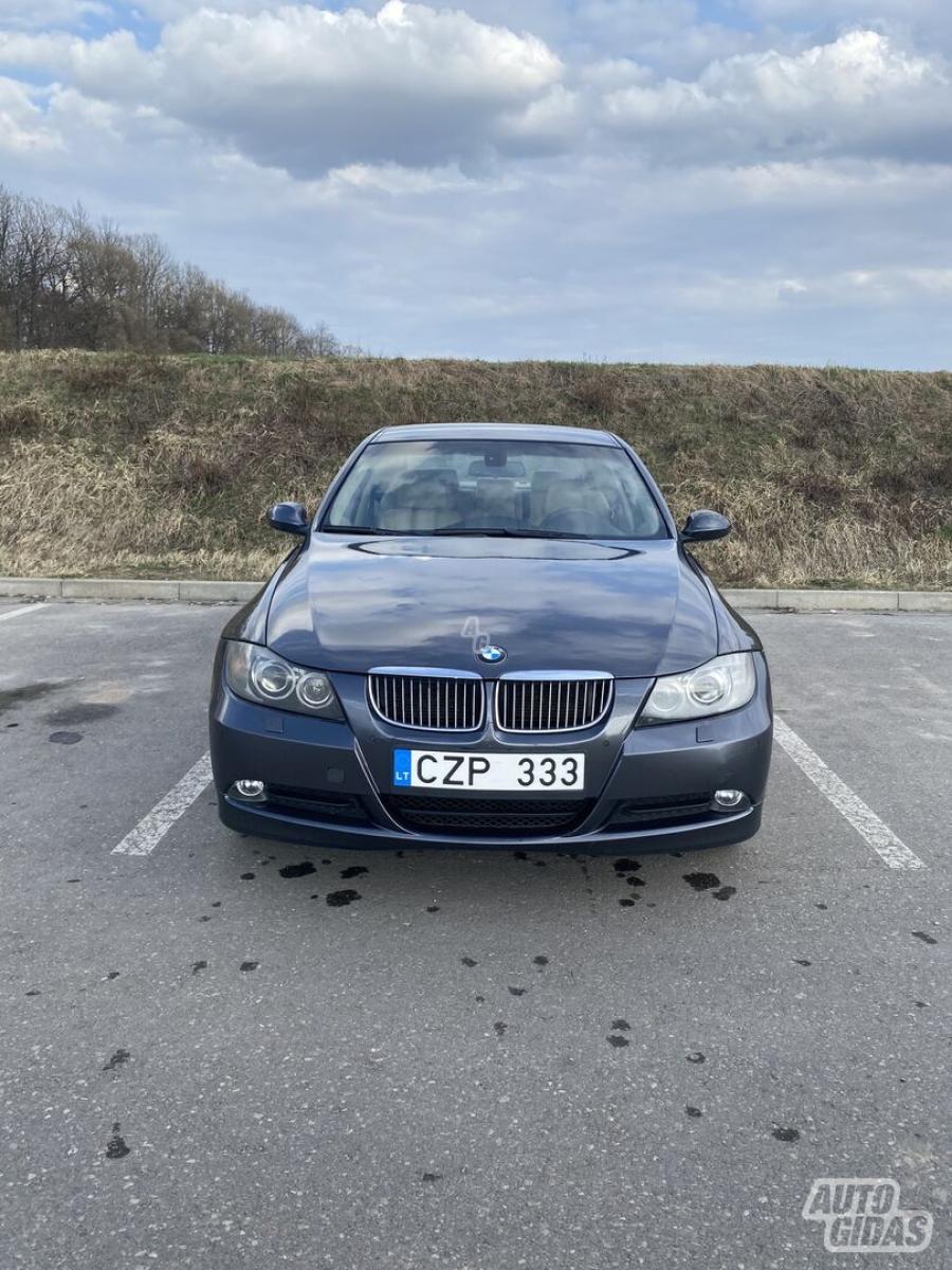 BMW 330 2006 Viļņa, ar dzinēja tilpumu 3.00 L un nobraukumu 395 tūkst. km par 4300 €, foto 4 vietnē AUTOMOTO.COM.LV
