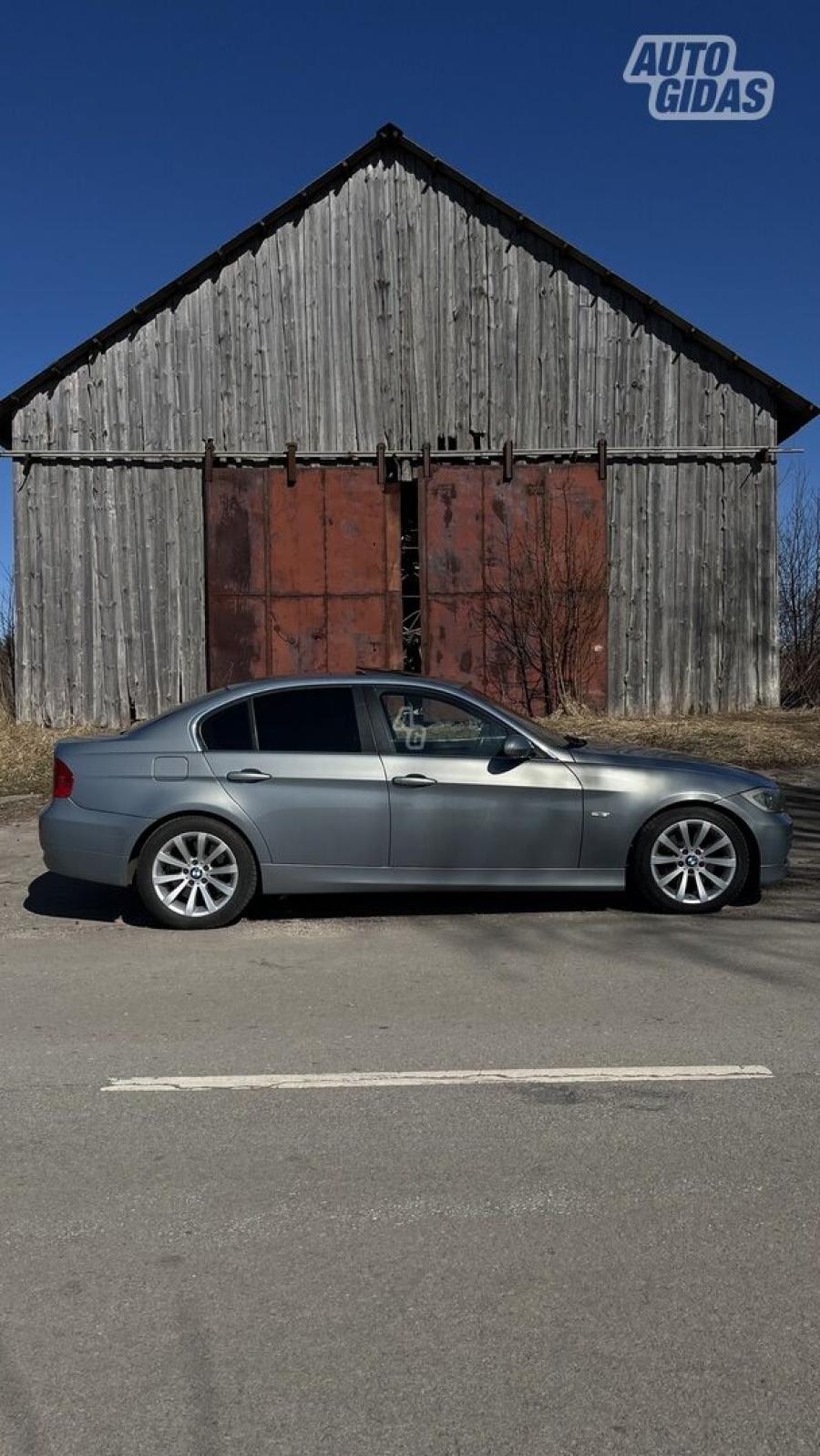 BMW 330 2006 Klaipėda, ar dzinēja tilpumu 3.00 L un nobraukumu 465 tūkst. km par 3500 €, foto 3 vietnē AUTOMOTO.COM.LV