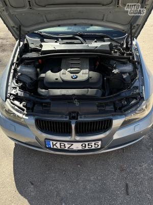 BMW 330 2006 Klaipėda, ar dzinēja tilpumu 3.00 L un nobraukumu 465 tūkst. km par 3500 €, foto 21 vietnē AUTOMOTO.COM.LV