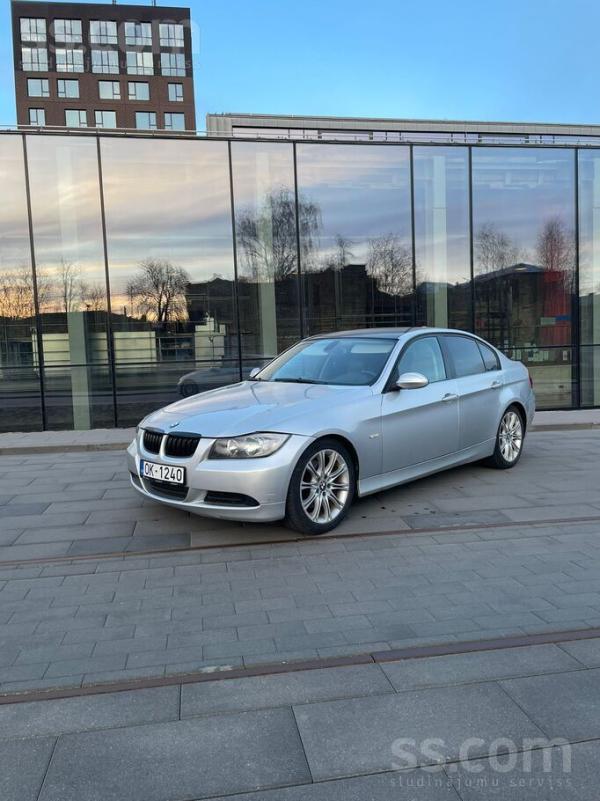 BMW 330 2006 Liepāja, ar dzinēja tilpumu 3.00 L un nobraukumu 247 tūkst. km par 3000 €, foto 1 vietnē AUTOMOTO.COM.LV