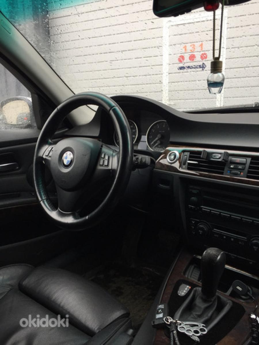 BMW 330 2006 Tallina, ar dzinēja tilpumu 3.00 L un nobraukumu 223 tūkst. km par 5000 €, foto 4 vietnē AUTOMOTO.COM.LV
