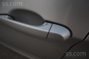 BMW 330 2006 in Riga, with an engine capacity of 3.00 L and mileage of 0 thousand km for 5990 €, photo 8 on AUTOMOTO.COM.LV