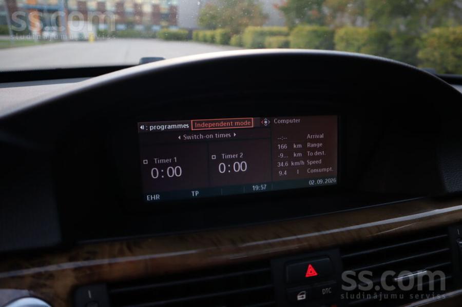 BMW 330 2006 in Riga, with an engine capacity of 3.00 L and mileage of 0 thousand km for 5990 €, photo 27 on AUTOMOTO.COM.LV