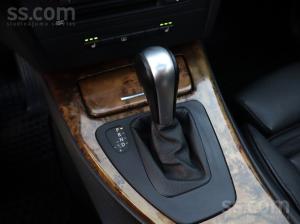 BMW 330 2006 in Riga, with an engine capacity of 3.00 L and mileage of 0 thousand km for 5990 €, photo 33 on AUTOMOTO.COM.LV