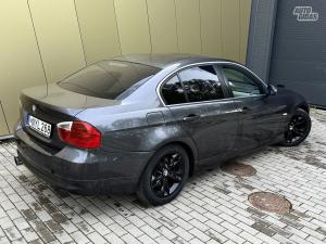 БМВ 330 2007 в Каунас, объемом двигателя 3.00 л и пробегом 385 тыс. км за 3000 €, фото 8 на AUTOMOTO.COM.LV