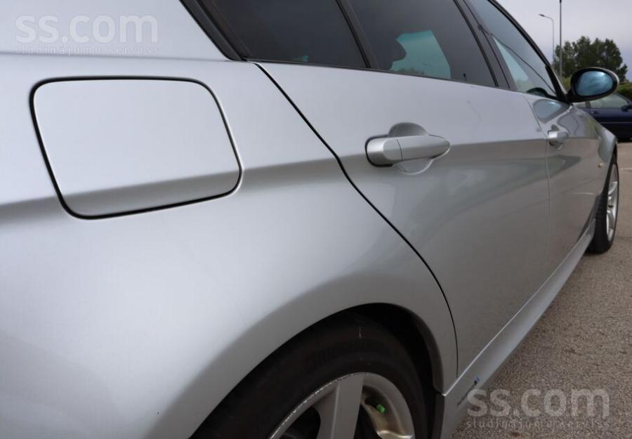 BMW 330 2007 in Riga, with an engine capacity of 3.00 L and mileage of 297 thousand km for 5990 €, photo 8 on AUTOMOTO.COM.LV