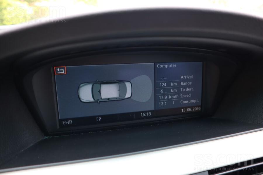 BMW 330 2007 in Riga, with an engine capacity of 3.00 L and mileage of 297 thousand km for 5990 €, photo 26 on AUTOMOTO.COM.LV