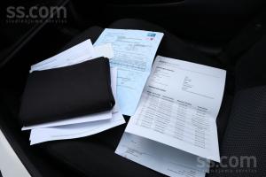 BMW 330 2007 in Riga, with an engine capacity of 3.00 L and mileage of 297 thousand km for 5990 €, photo 31 on AUTOMOTO.COM.LV
