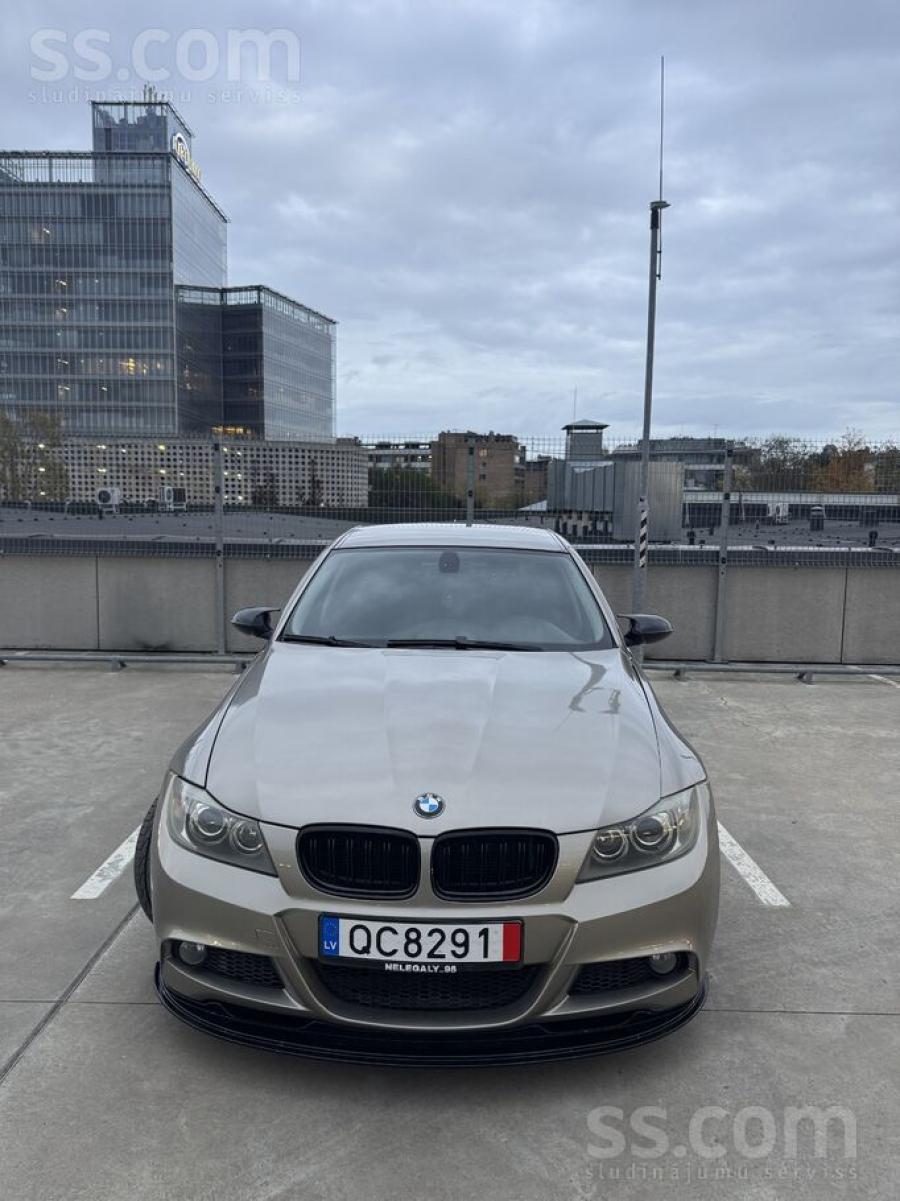 BMW 330 2007 in Riga, with an engine capacity of 3.00 L and mileage of 301 thousand km for 6600 €, photo 3 on AUTOMOTO.COM.LV