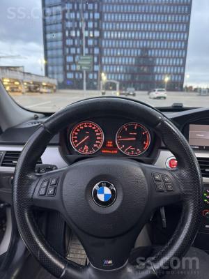 BMW 330 2007 in Riga, with an engine capacity of 3.00 L and mileage of 301 thousand km for 6600 €, photo 8 on AUTOMOTO.COM.LV