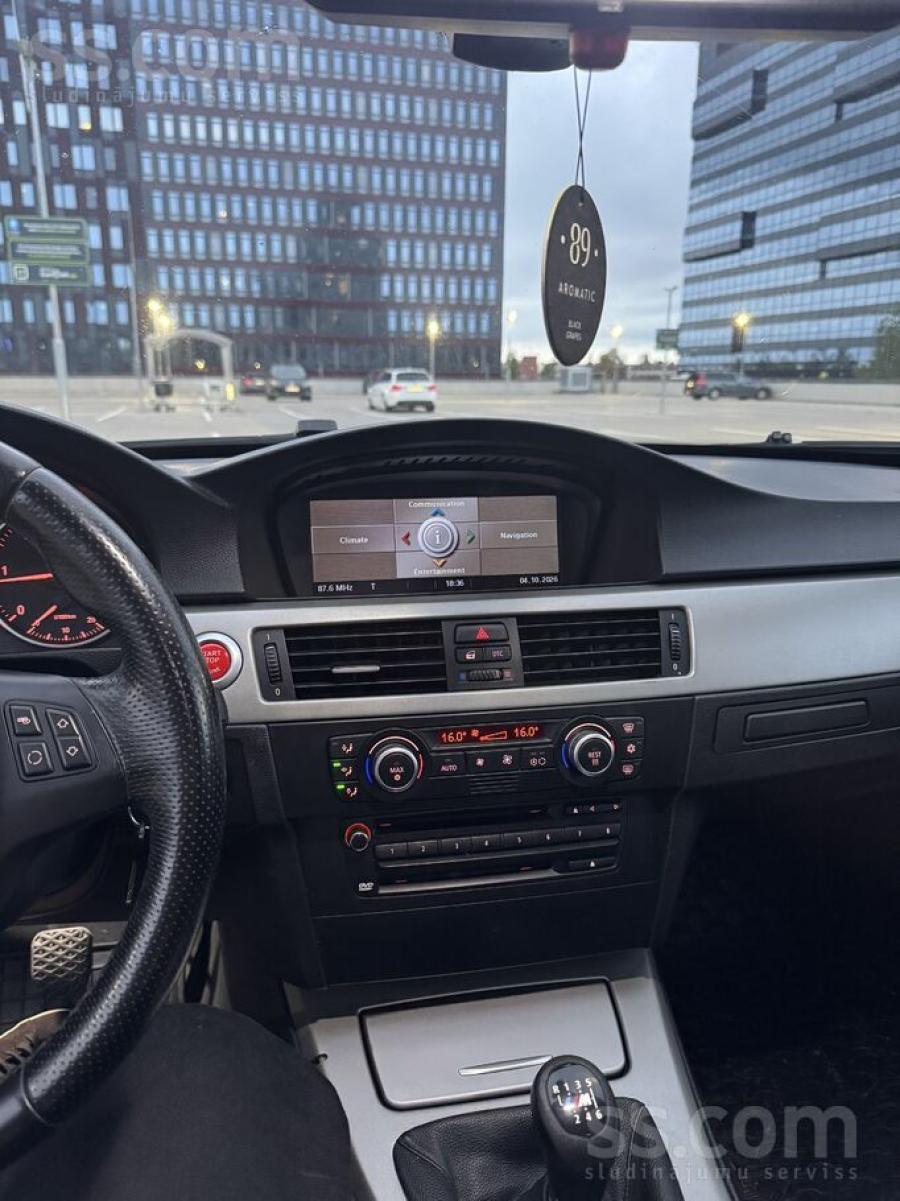 BMW 330 2007 in Riga, with an engine capacity of 3.00 L and mileage of 301 thousand km for 6600 €, photo 9 on AUTOMOTO.COM.LV
