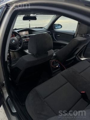 BMW 330 2007 in Riga, with an engine capacity of 3.00 L and mileage of 301 thousand km for 6600 €, photo 11 on AUTOMOTO.COM.LV