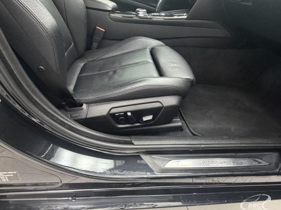 BMW 330 2014 in Vilnius, with an engine capacity of 2.99 L and mileage of 272 thousand km for 8900 €, photo 6 on AUTOMOTO.COM.LV