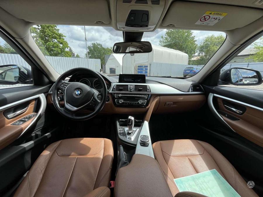 BMW 330 2016 in Kaunas, with an engine capacity of 2.00 L and mileage of 203 thousand km for 10999 €, photo 15 on AUTOMOTO.COM.LV