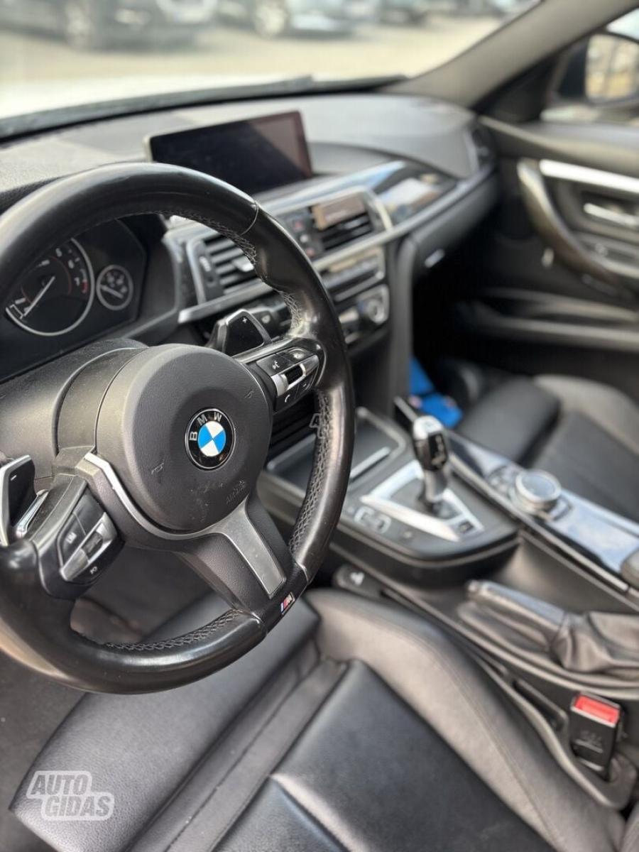 BMW 330 2016 in Vilnius, with an engine capacity of 2.00 L and mileage of 177 thousand km for 13999 €, photo 11 on AUTOMOTO.COM.LV