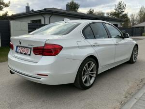 BMW 330 2017 in Vilnius, with an engine capacity of 2.00 L and mileage of 185 thousand km for 14700 €, photo 4 on AUTOMOTO.COM.LV