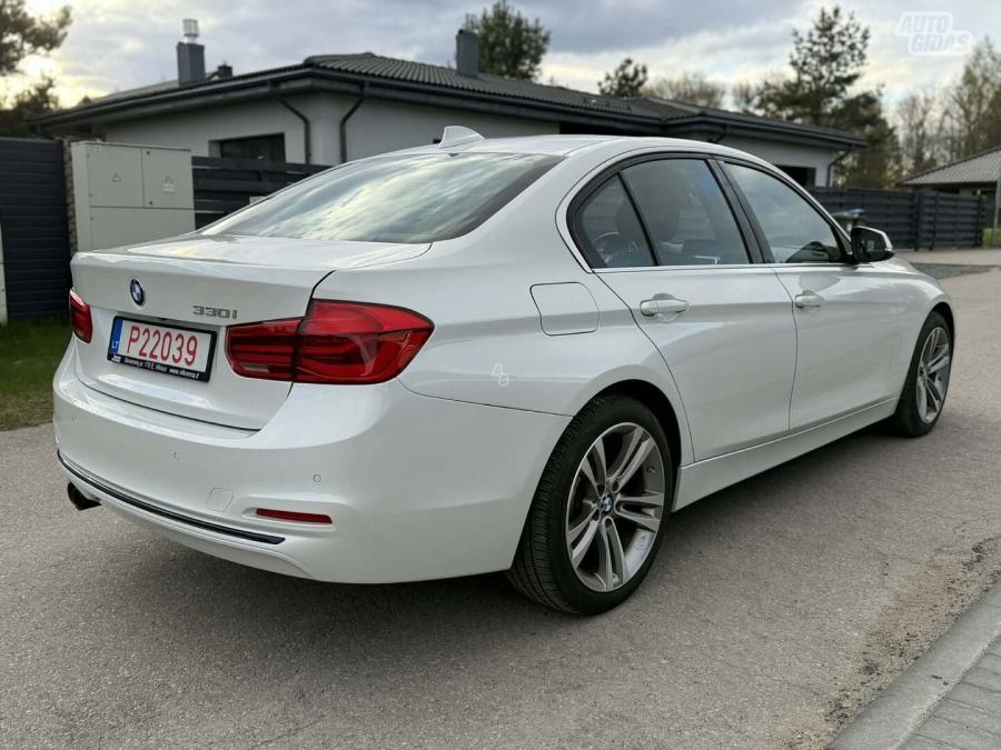 BMW 330 2017 in Vilnius, with an engine capacity of 2.00 L and mileage of 185 thousand km for 14700 €, photo 4 on AUTOMOTO.COM.LV