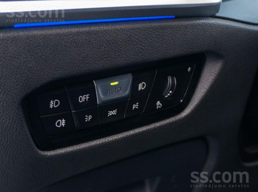 BMW 330 2019 Rīga, ar dzinēja tilpumu 2.00 L un nobraukumu 135 tūkst. km par 26500 €, foto 12 vietnē AUTOMOTO.COM.LV
