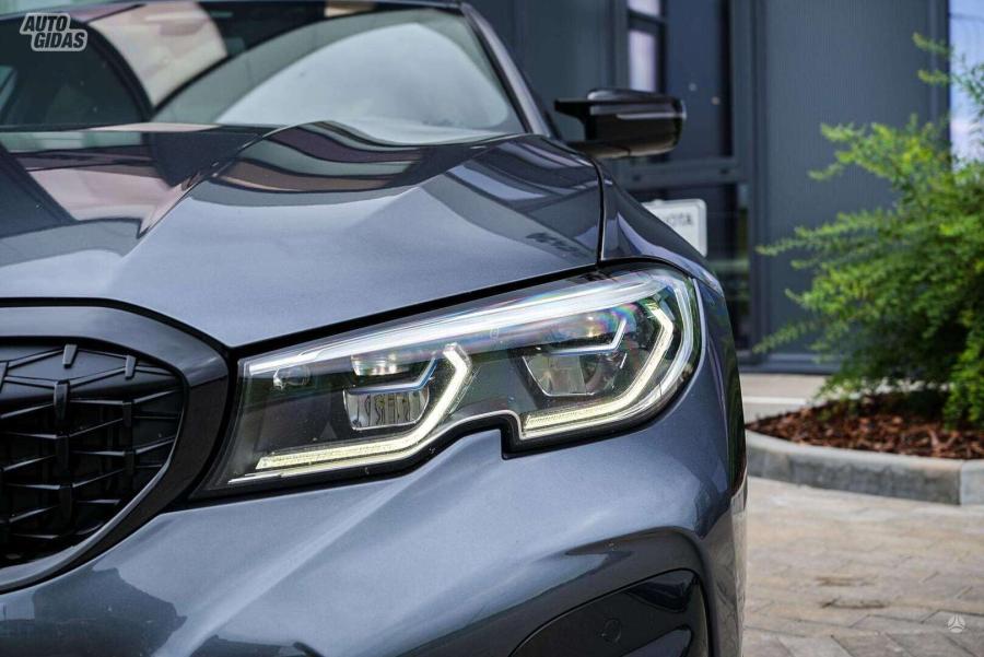 BMW 330 2019 in Kaunas, with an engine capacity of 3.00 L and mileage of 270 thousand km for 22950 €, photo 8 on AUTOMOTO.COM.LV