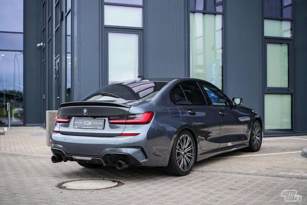 BMW 330 2019 in Kaunas, with an engine capacity of 3.00 L and mileage of 270 thousand km for 22950 €, photo 10 on AUTOMOTO.COM.LV